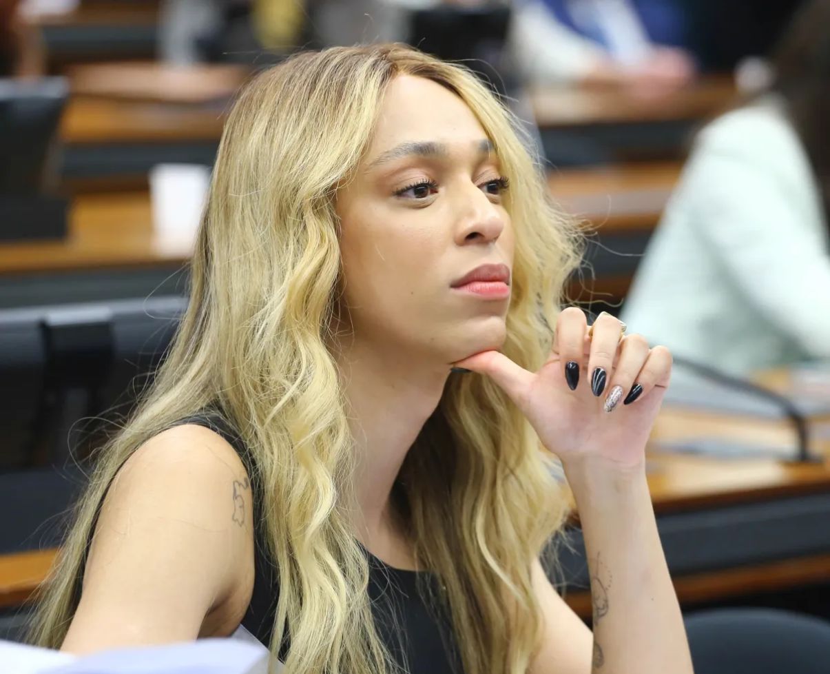 Erika Hilton precisa explicar despesas à Justiça e pastor critica ...